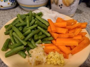 Fassolia (Ethiopian Green Beans and Carrots) – Ethiopia – Cooking With ...
