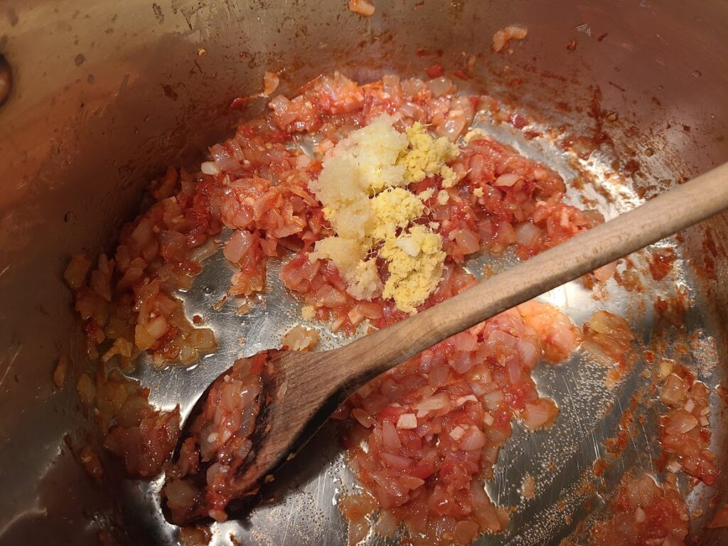 Gomen (Ethiopian Sauteed Greens) – Ethiopia – Cooking With Alisa