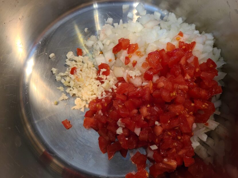 Gomen (Ethiopian Sauteed Greens) – Ethiopia – Cooking With Alisa