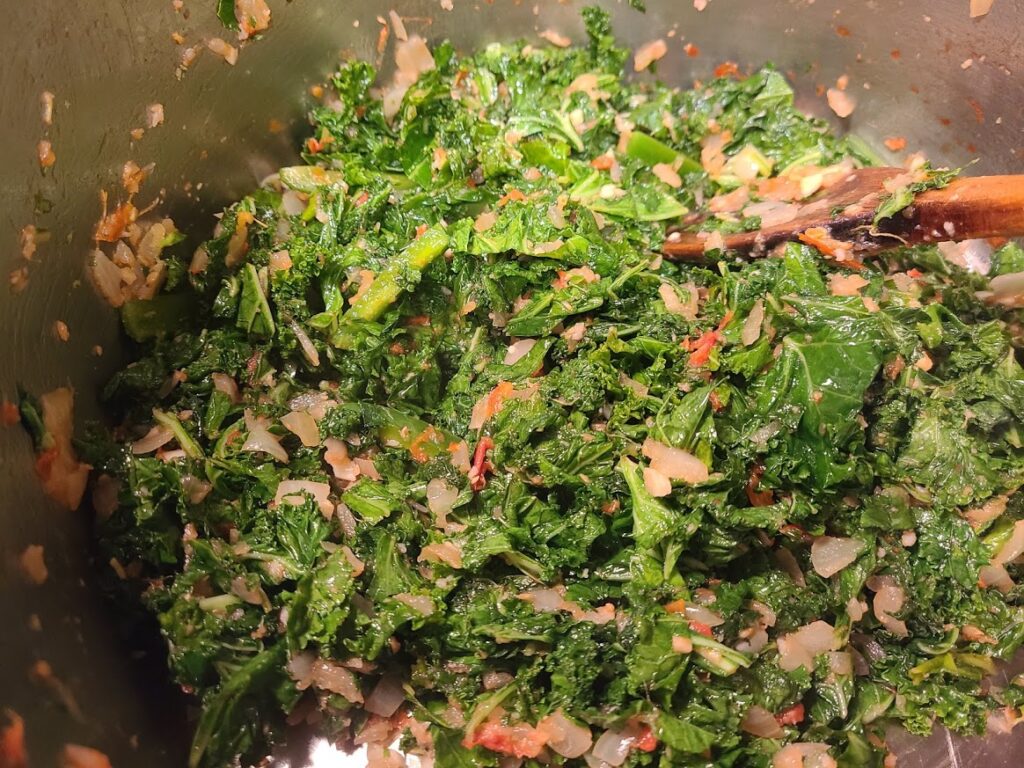 Gomen (Ethiopian Sauteed Greens) – Ethiopia – Cooking With Alisa
