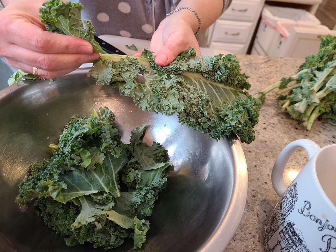 Gomen (Ethiopian Sauteed Greens) – Ethiopia – Cooking With Alisa