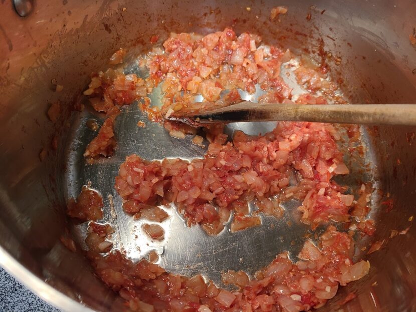 Gomen (Ethiopian Sauteed Greens) – Ethiopia – Cooking With Alisa