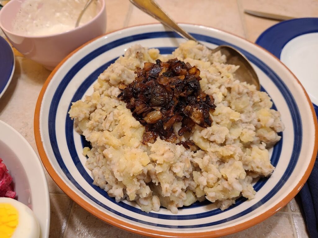 Mulgi Puder (Estonian Potatoes & Barley) – Estonia – Cooking With Alisa