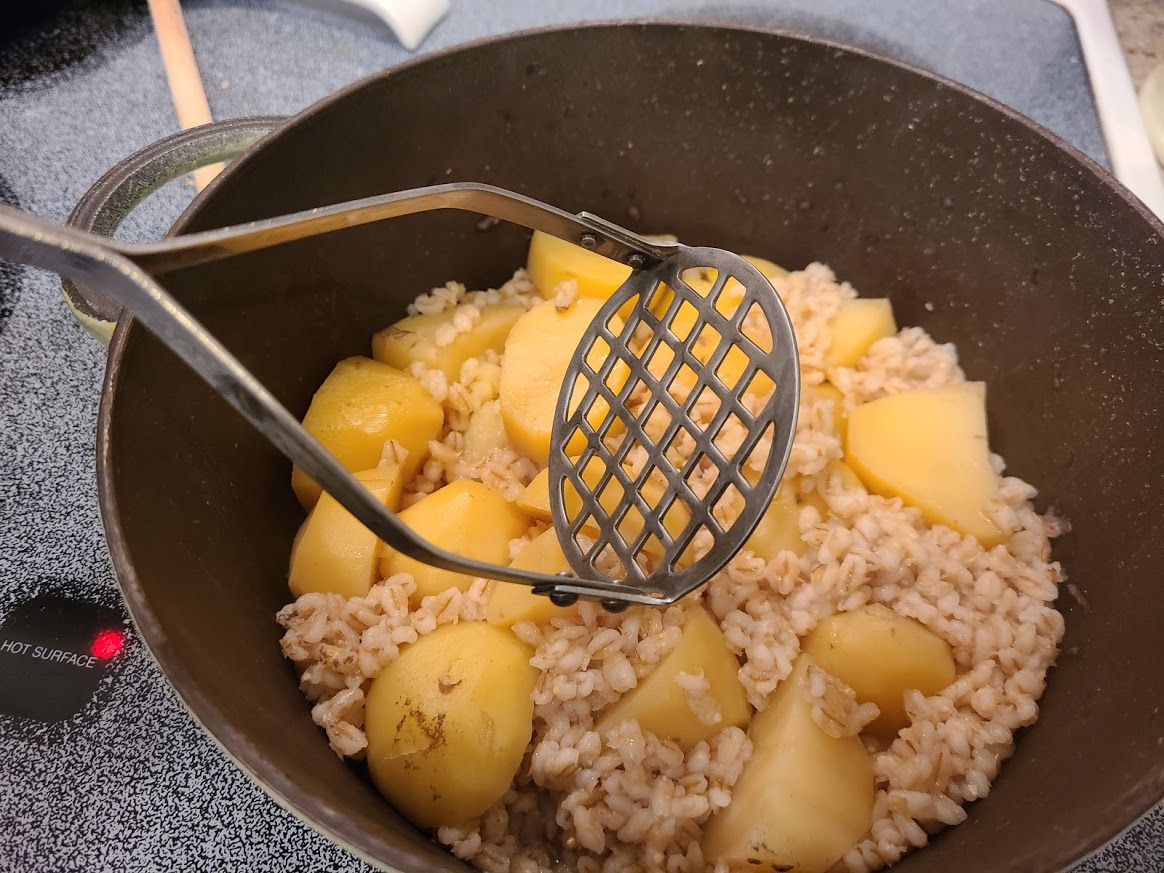 Mulgi Puder (Estonian Potatoes & Barley) – Estonia – Cooking With Alisa