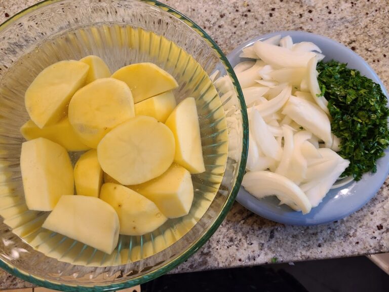 Iraqi Assyrian Chicken – Iraq – Cooking With Alisa