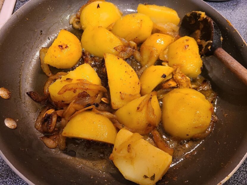 Iraqi Assyrian Chicken – Iraq – Cooking With Alisa